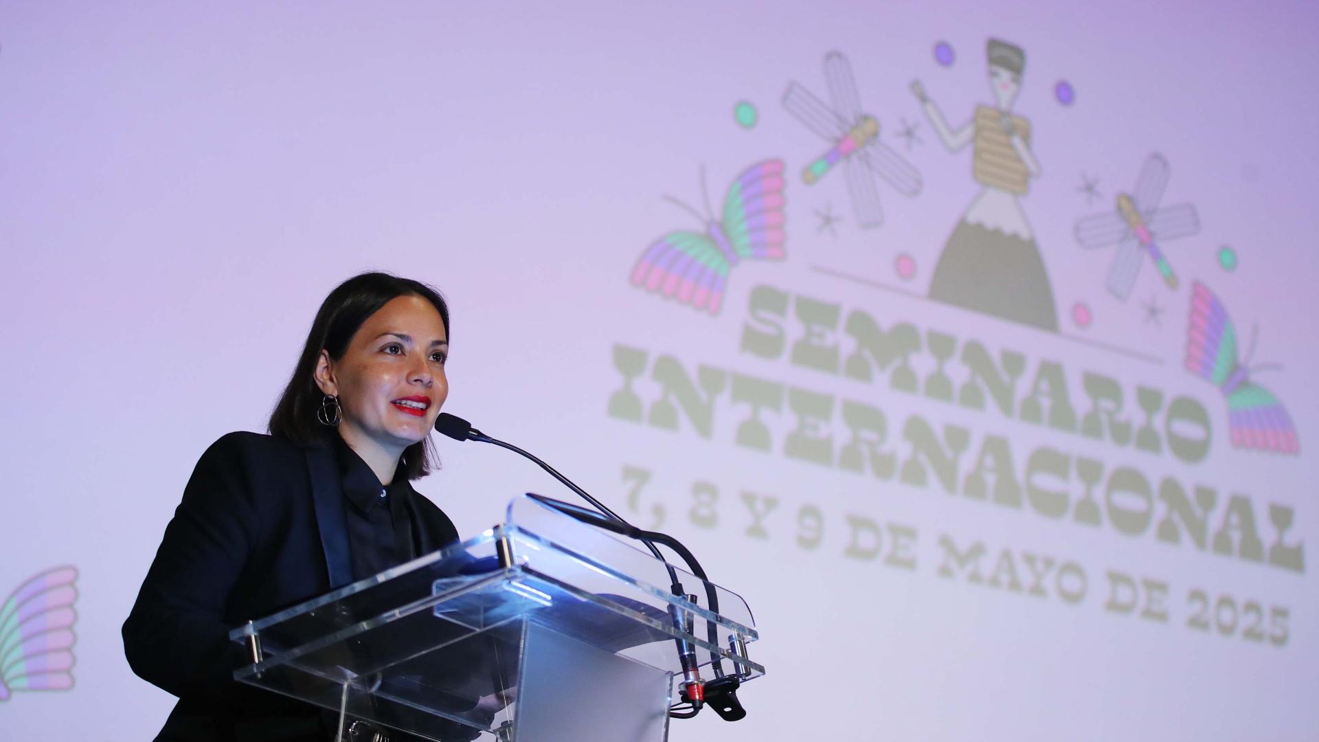 Ministra de las Culturas inaugura importante encuentro que reflexiona sobre el fortalecimiento ...